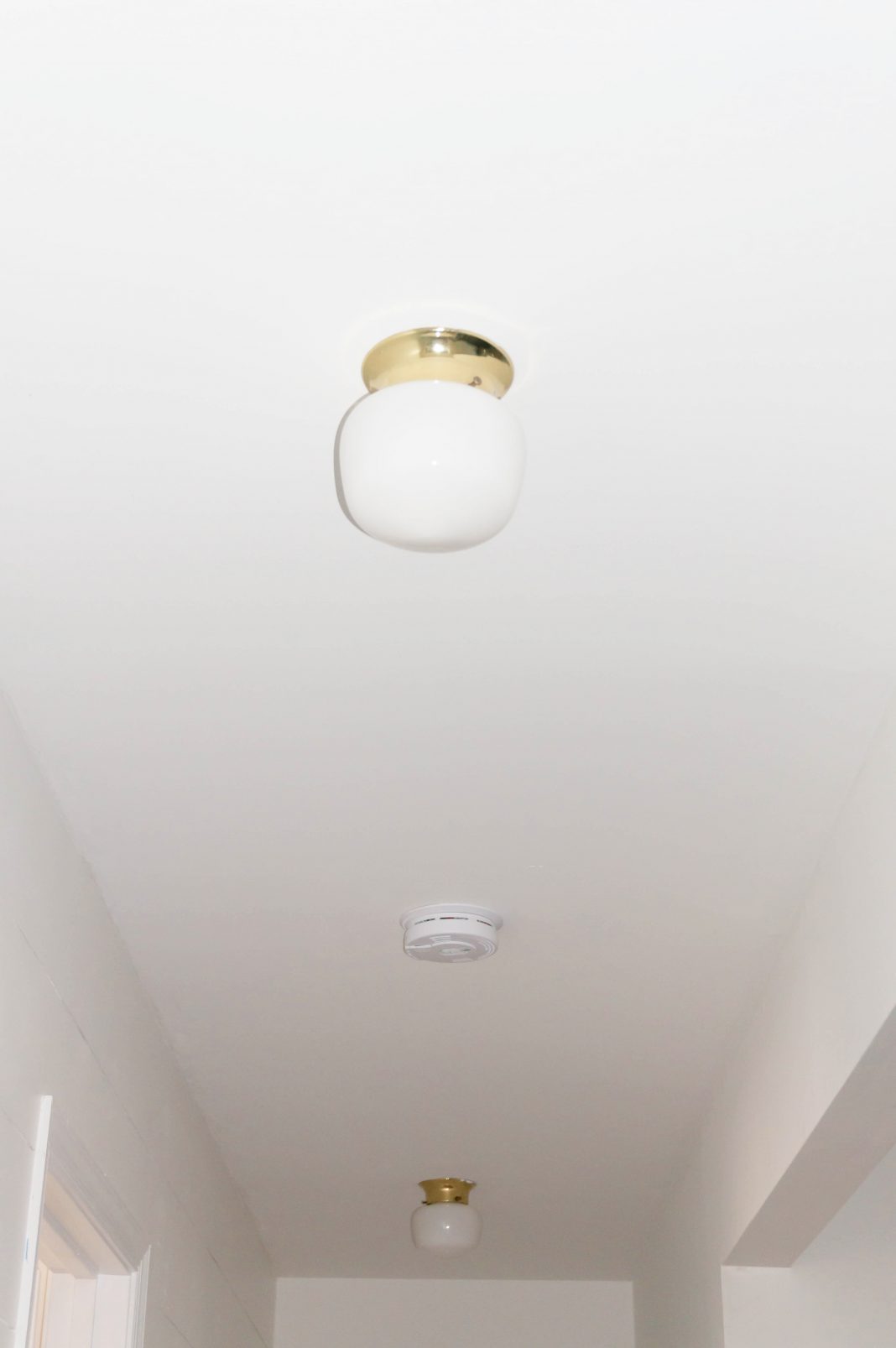Cheap Light Makeover - Check out the Cheapest Light Makever, Ever