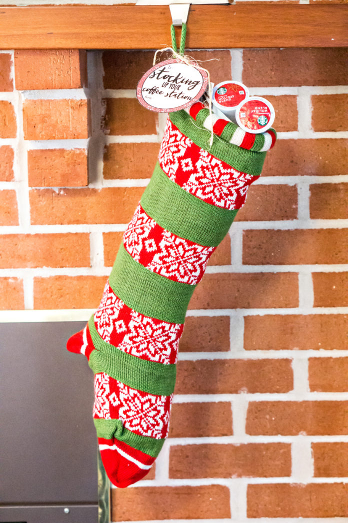 FREE Stocking Gift Tags - Easy Christmas Gift for Teachers, Neighbors...