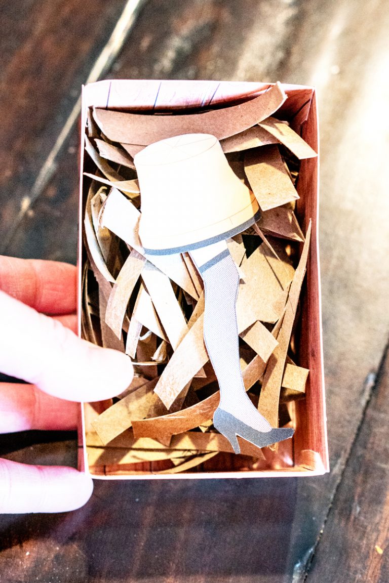 Christmas Story Elf on a Shelf - Free Printable Set