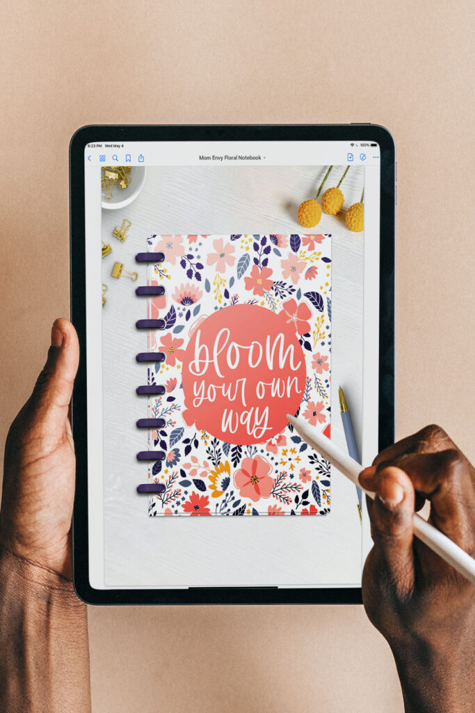 Free-Digital-Notebook-Floral-Design-Pinterest - Mom Envy