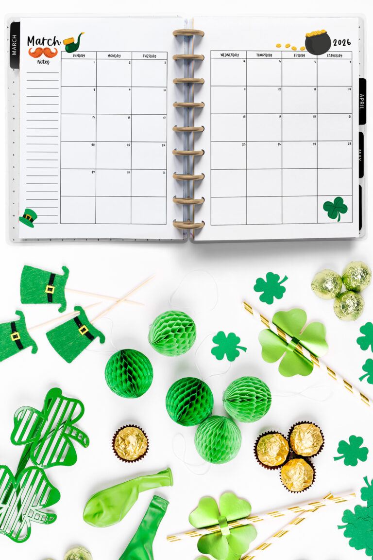 calendar-with-holidays-printable-seasonal-Example-3 - Mom Envy