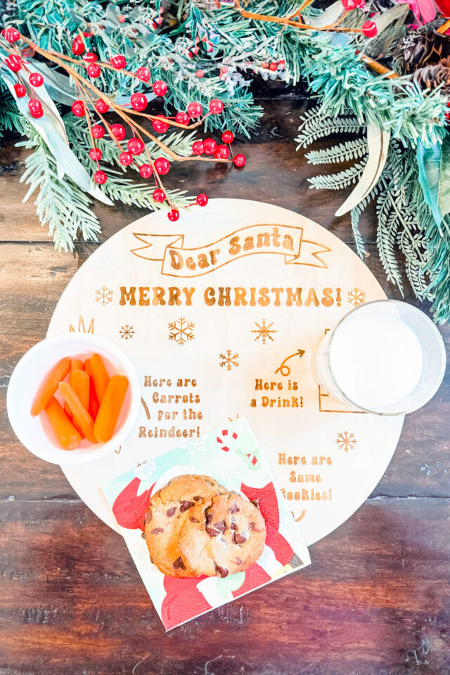 Santa-tray-svg-free-4 - Mom Envy